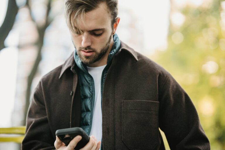 Double Checks, Big Questions: What Does 2 Check Marks Mean on WhatsApp ...